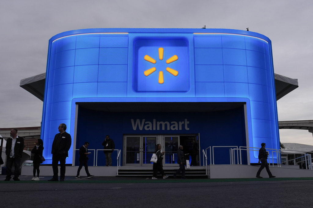 Walmart heads into official start of holiday season with strong ...
